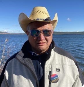 Nits’ilʔin-Qi: Chiefs - Tŝilhqot’in National Government